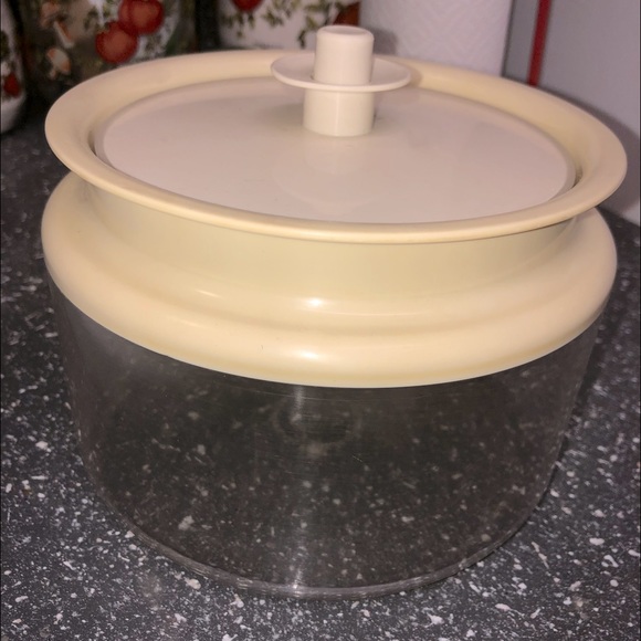 Tupperware | Kitchen | Vtg Acrylic Tupperware With Vacuum Seal Lid ...